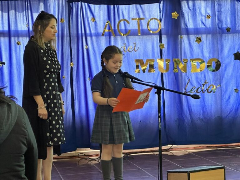 ACTO DEL MUNDO LECTOR 2023 (1° BÁSICO) – Colegio Entre Valles